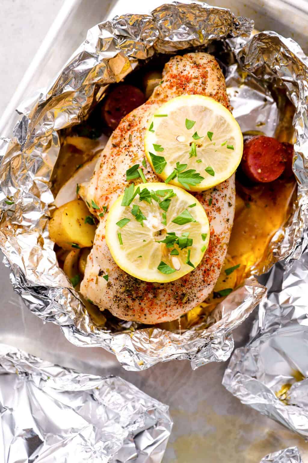 Chicken Foil Packets Recipe (Lemon Chicken and Potatoes) - Easy Chicken ...