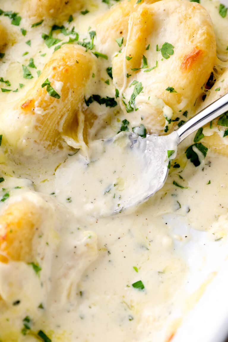 Chicken Alfredo Stuffed Shells Recipe - Easy Chicken Recipes