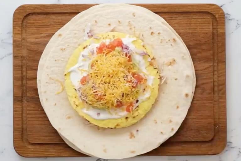 Chicken Crunchwrap Supreme Recipe - Easy Chicken Recipes