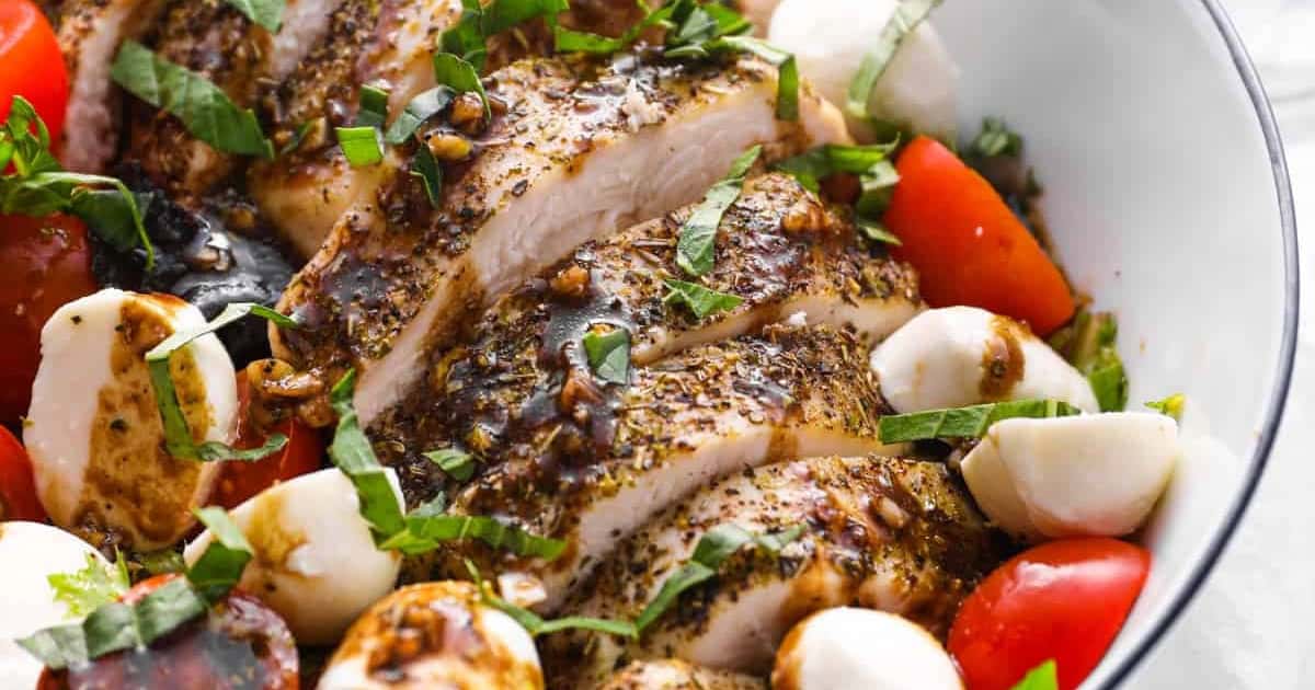 Chicken Caprese Salad Recipe - Easy Chicken Recipes