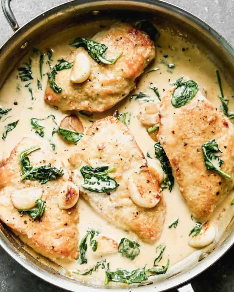 Creamy Garlic Chicken with White Sauce - Easy Chicken Recipes